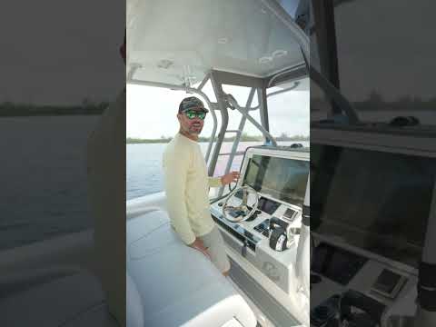 Check out the helm on Captain Rush Maltz's SeaVee! – Engines.com